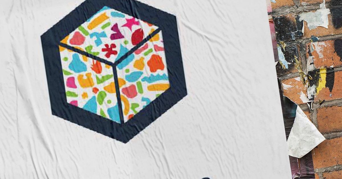 Plastic Movement | The Dots