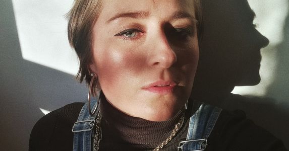 Jade Berry Photographer / Art Director | The Dots