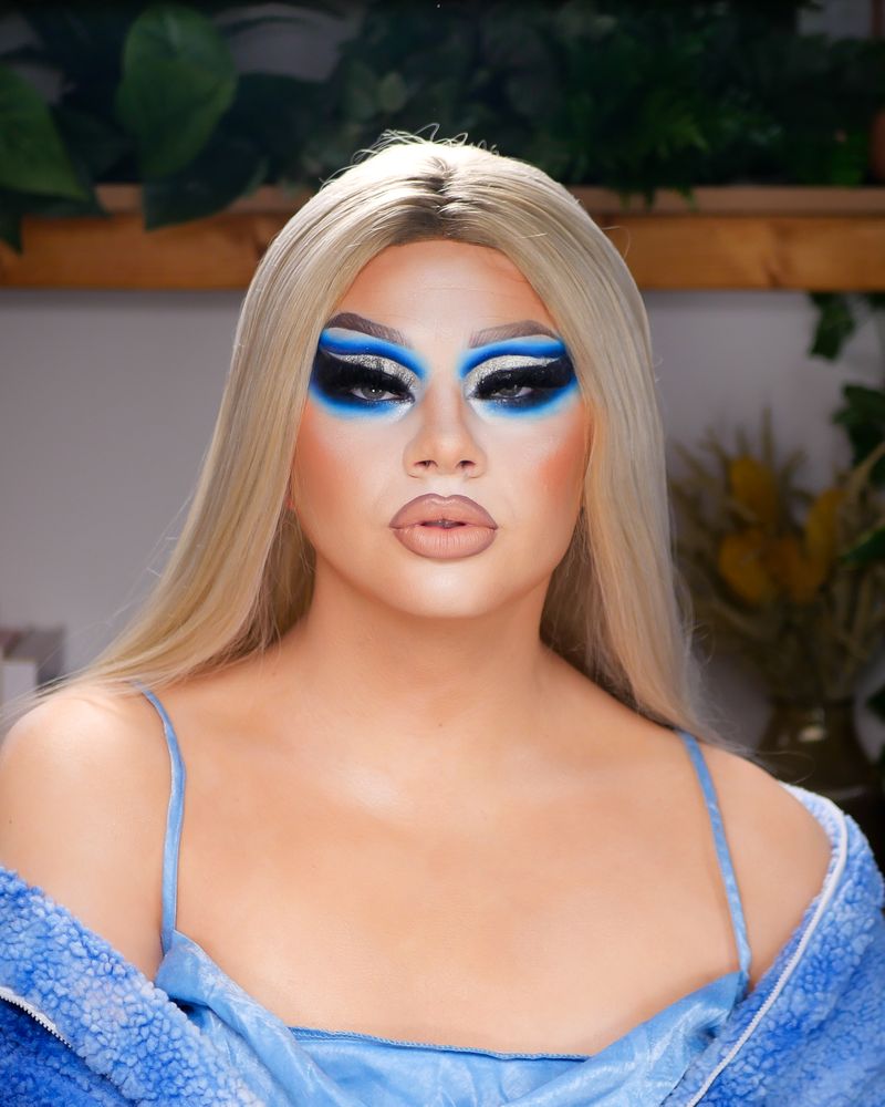 Drag Queen Makeup Artist Manchester | Saubhaya Makeup Drag Queen Makeup Artist Manchester | Saubhaya Makeup
