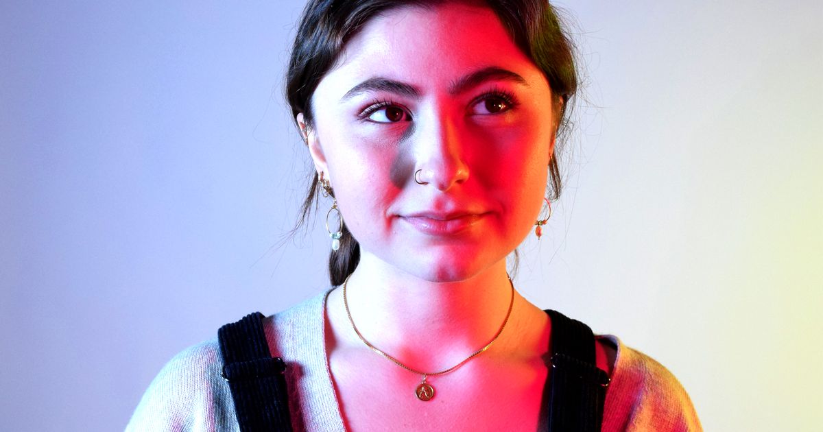 Studio Portraiture | The Dots